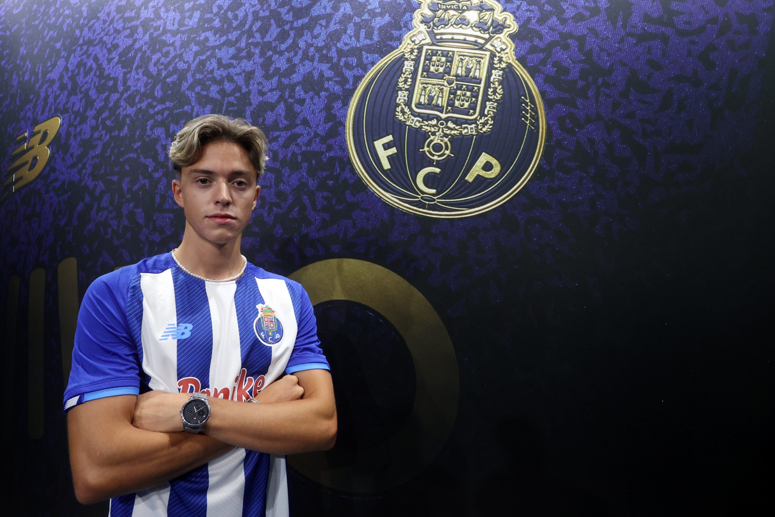 RICARDO REI ASSINA CONTRATO PROFISSIONAL - Sou Portista Oficial