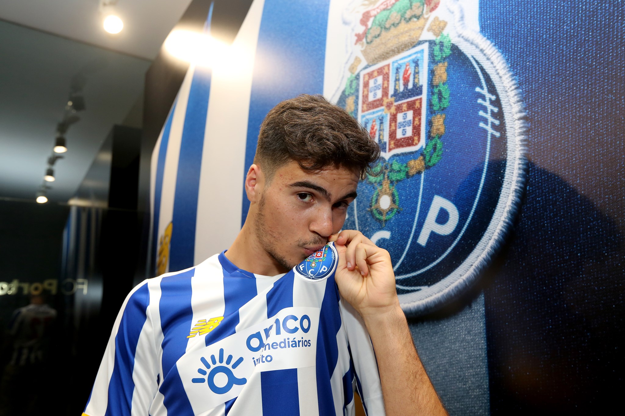 Rodrigo Pinheiro chamado aos trabalhos da equipa principal - Sou ...