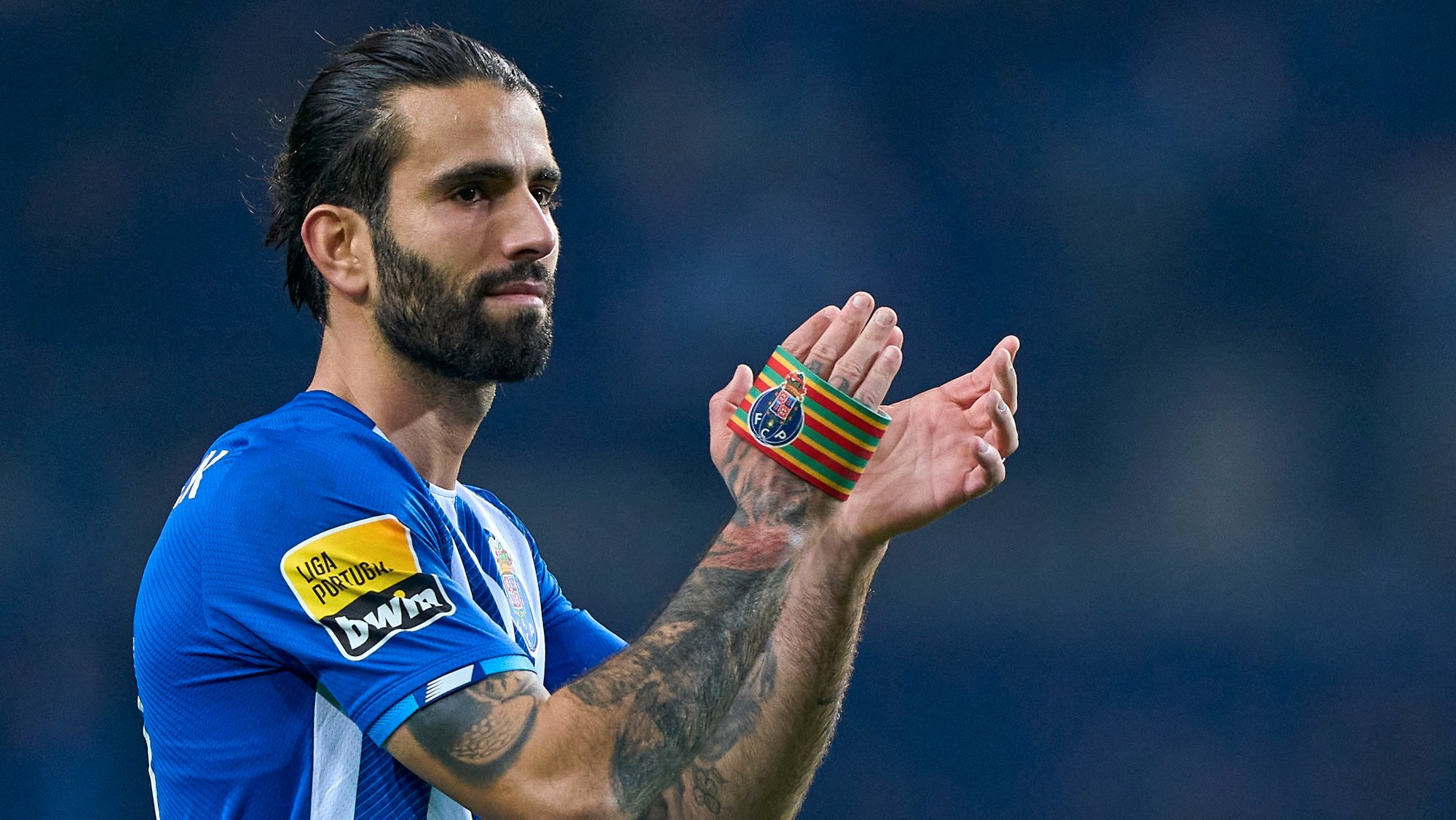 Os valores da transferência e a carta emotiva de Sérgio à "família FC ...