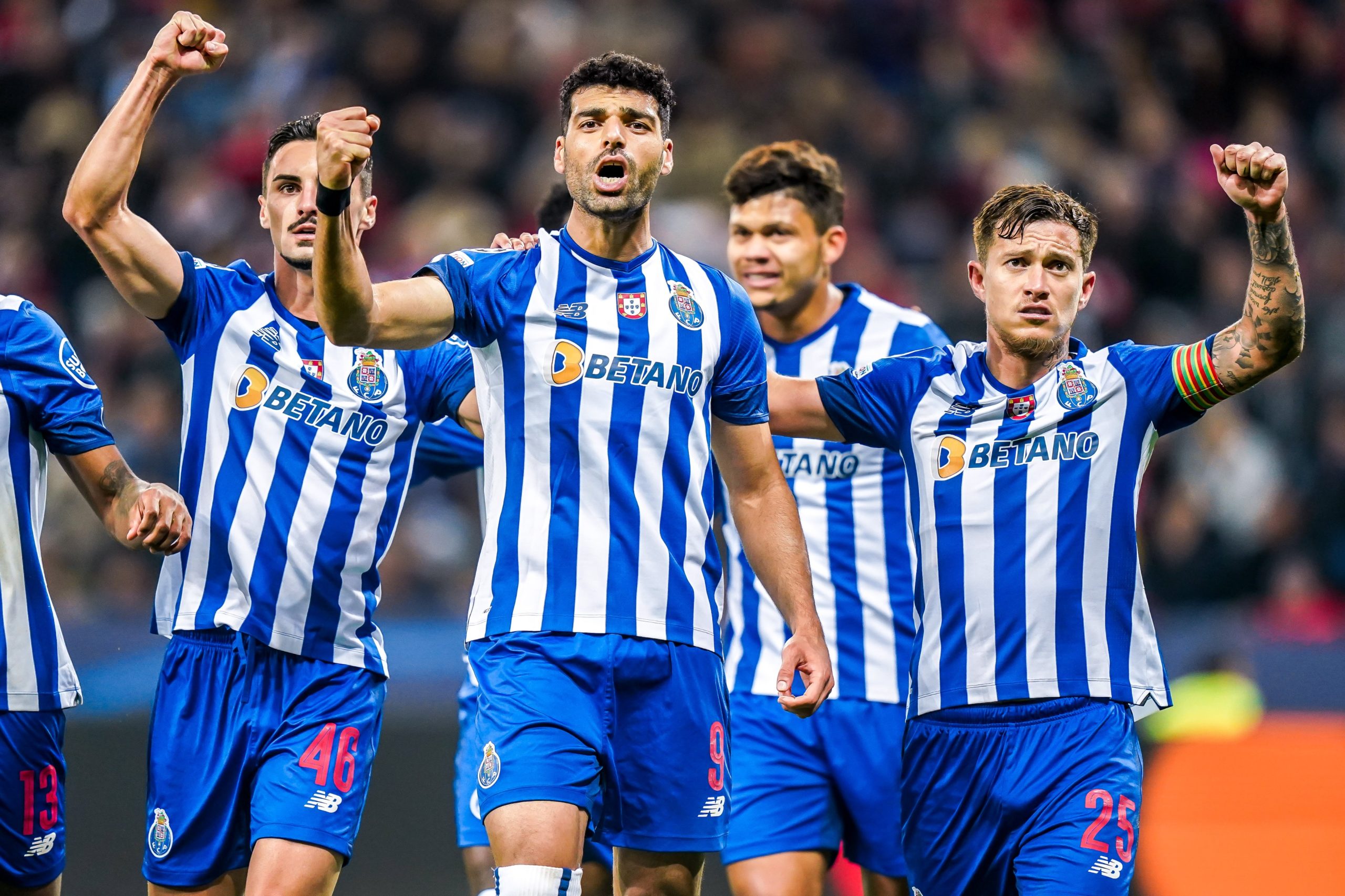 FC Porto volta a colocar jogadores no 11 ideal da semana da Champions ...